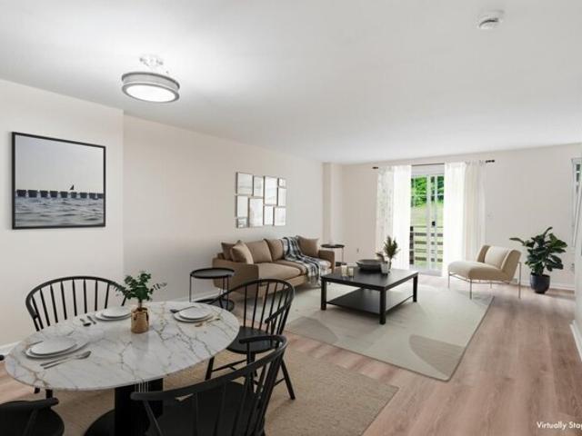Hollow Creek Dr Unit,colchester, Home For Sale