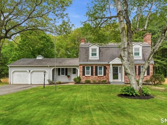 Hollow Brook Rd, Windsor, Home For Sale