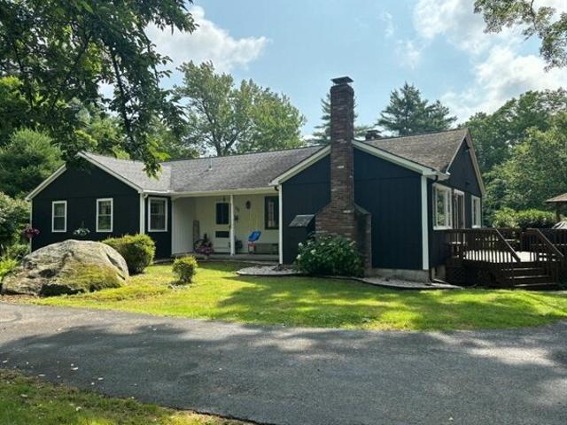 Hollow Rd, Brimfield, Home For Sale