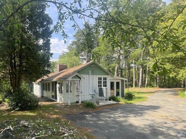Hollow Rd, Wales, Home For Sale
