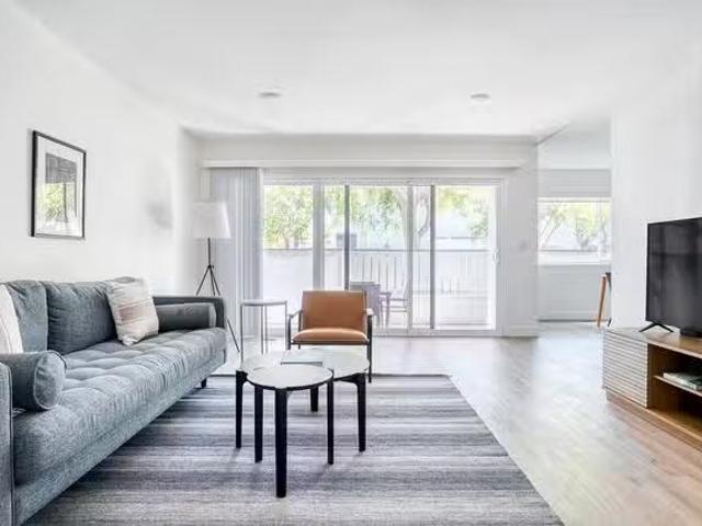 Holloway Apartments, 20200 Lucille Ave, Cupertino 2 Bedroom.