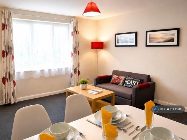 Holloway, London, N7 2 bed flat to rent £2,350 pcm £542 pw