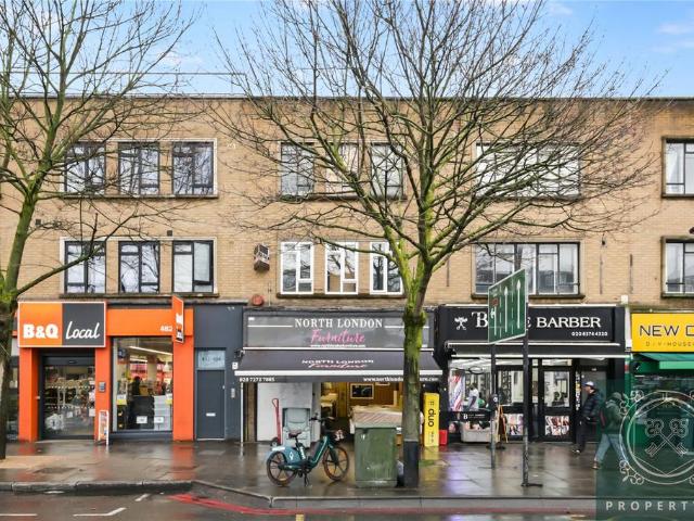 Holloway Rd, London, N7 3 bed apartment to rent £2,700 pcm £623 pw