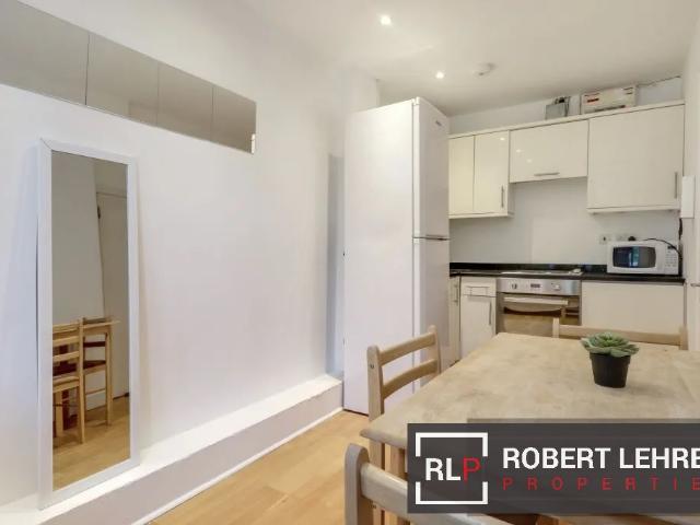 Holloway Road, Archway N7, 3 bed flat to rent, £2,700 pcm | PrimeLocation