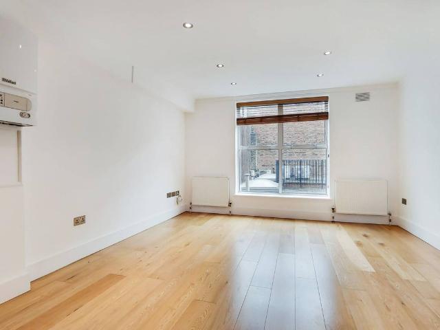 Holloway Road, Holloway, London N7, 1 bed flat to rent, £2,350 pcm | PrimeLocation