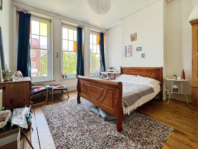 Holloway Road, London N7, 4 bed flat to rent, £4,600 pcm | PrimeLocation