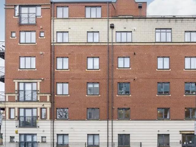 Holloway Road, London, N7 6LF, United Kingdom | 3 bed apartment for rent #148352510 | Rentberry