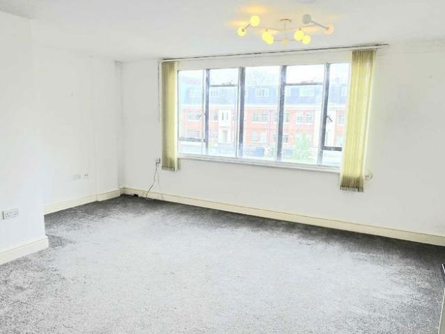 Holloway Road, London N7, 1 bed flat to rent, £1,600 pcm | PrimeLocation