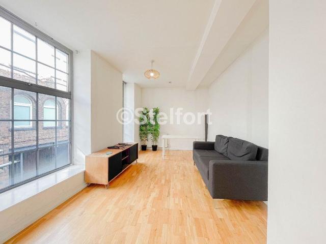 Holloway Road, London N7 2 bed apartment to rent £2,350 pcm £542 pw