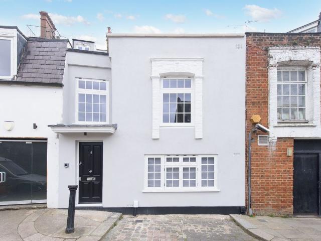 Holly Bush Vale, Hampstead, London NW3, 2 bed terraced house to rent, £6,500 pcm | PrimeLocation