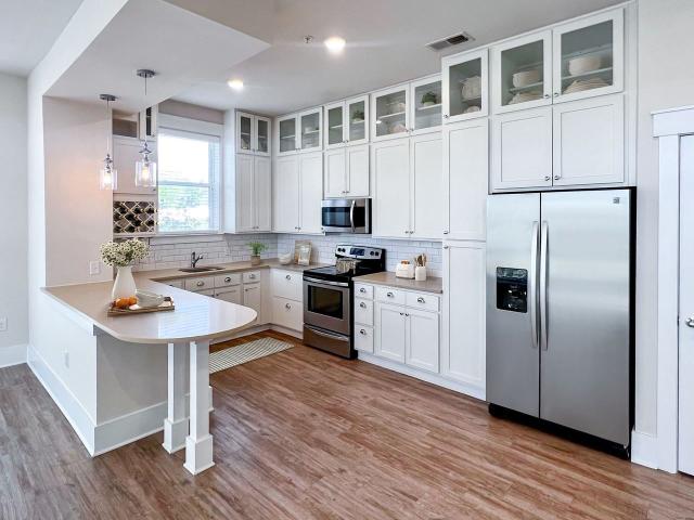 Holly Crest 1 Bedroom Apartment for Rent at 16408 Holly Crest Ln, Huntersville, NC 28078
