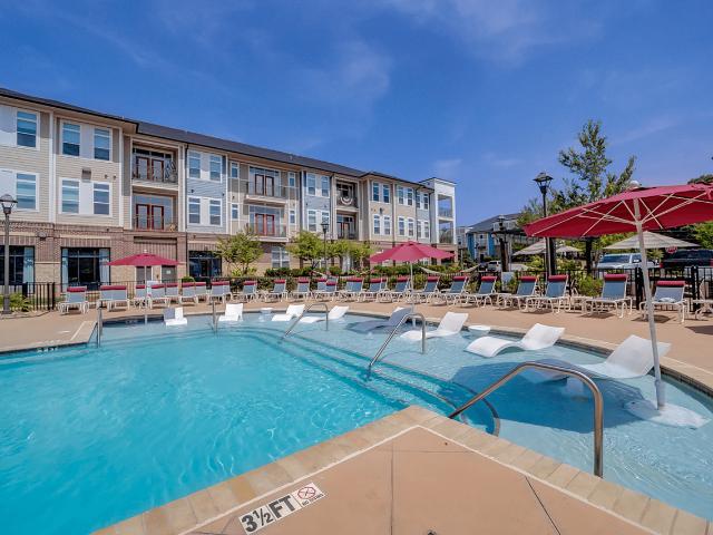 Holly Crest Apartments 3 Bedroom Apartment for Rent at 16408 Holly Crest Ln, Huntersville, NC 28078