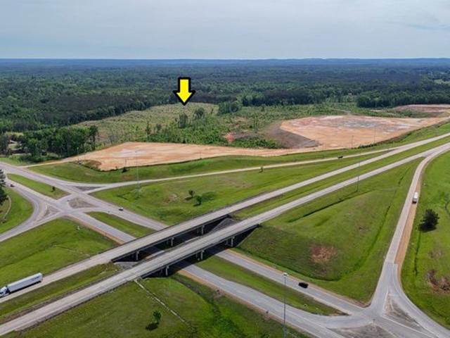Holly Dr, Iuka, MS 38852