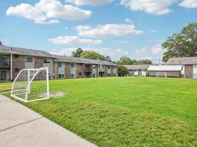 Holly Hill Apartments 2 Bedroom Apartment for Rent at 2716 Campus Walk Ave Apt D, Durham, NC 27705