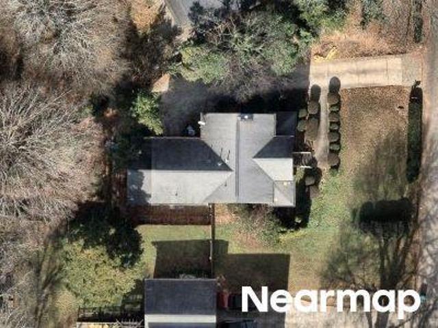 Holly Hill Dr