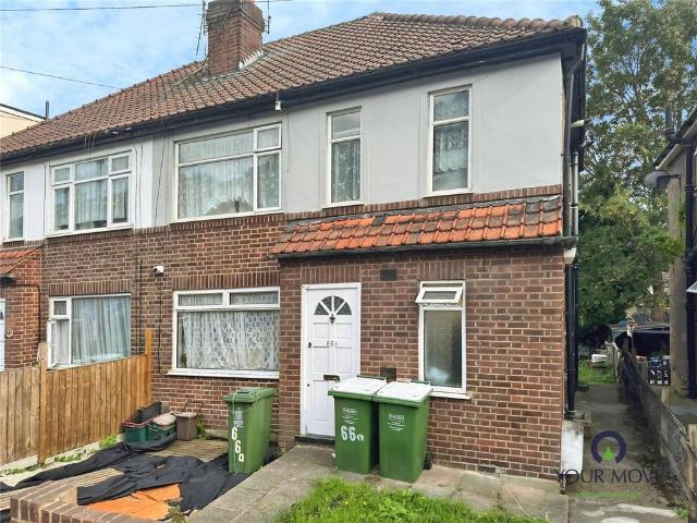 Holly Hill Road, Erith DA8 2 bed end of terrace house to rent £1,550 pcm £358 pw