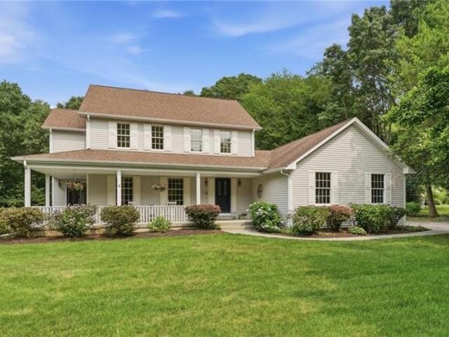 Holly Hills Ln, North Kingstown, Home For Sale