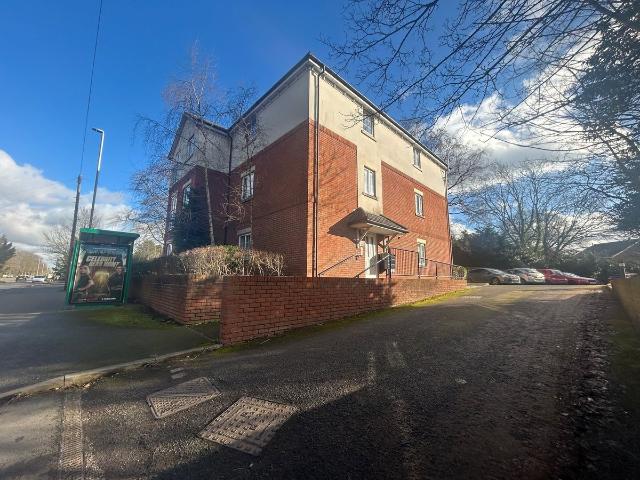 Holly House, Stafford ST16, 2 bed flat to rent, £875 pcm | PrimeLocation