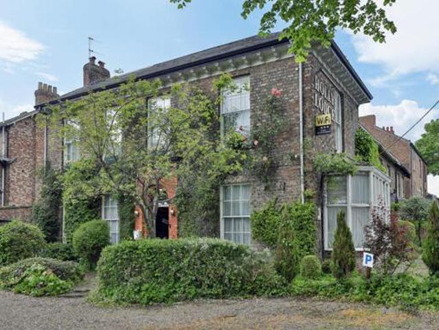 Holly Lodge, Fulford Road, 7 Bedroom Semi detached