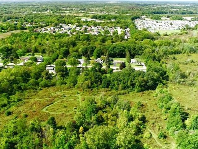Holly Rd, Grand Blanc, MI 48439