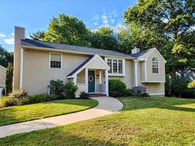 Holly Rd, South Kingstown, Home For Sale