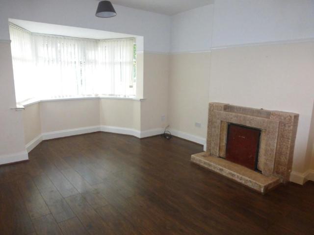 Holly Road, B20