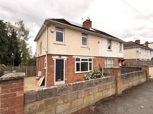 Hollymount, Worcester WR4, 3 bed semi detached house to rent, £1,150 pcm | PrimeLocation