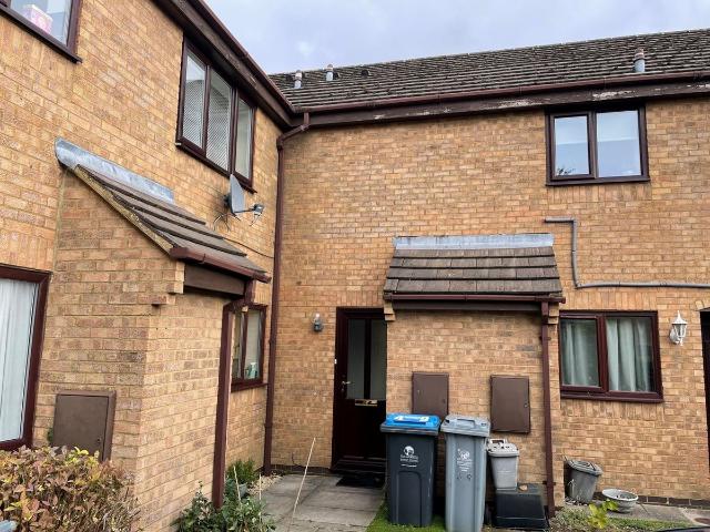 Hollybush Road, Carterton OX18, 2 bed flat to rent, £1,200 pcm | PrimeLocation