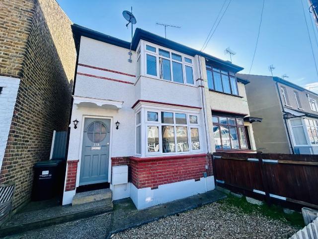 Hollybush Road, Gravesend DA12, 2 bed semi detached house to rent, £1,400 pcm | PrimeLocation