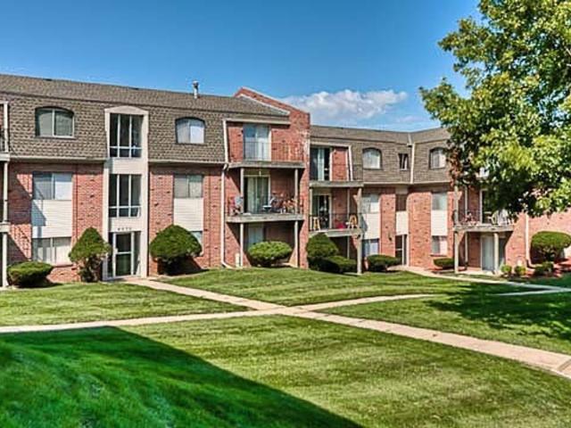 Hollybrooke Townhomes