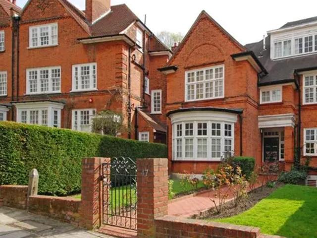 Hollycroft Avenue, London, NW3 7QN, United Kingdom | 2 bed house for rent #167456715 | Rentberry