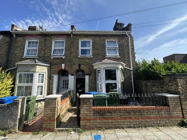 Hollydale Road, Peckham SE15, 5 bed end terrace house to rent, £4,750 pcm | PrimeLocation