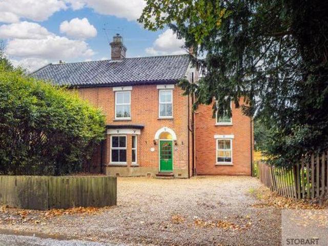 Hollyhock, Station Road, 4 Bedroom Semi detached