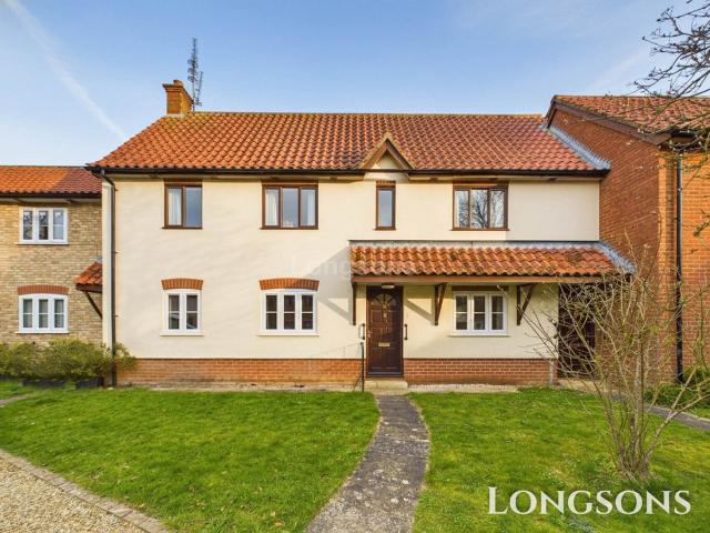 Hollywell Gardens, Swaffham PE37, 2 bed flat to rent, £725 pcm | PrimeLocation