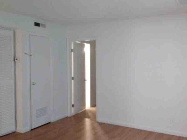Hollywood Garden Apartments 1 Bedroom Apartment for Rent at 2404 26th Ave, Sacramento, CA 95822 North City Farms