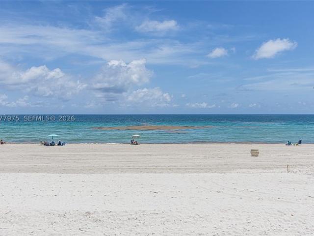 Hollywood, FL 33019