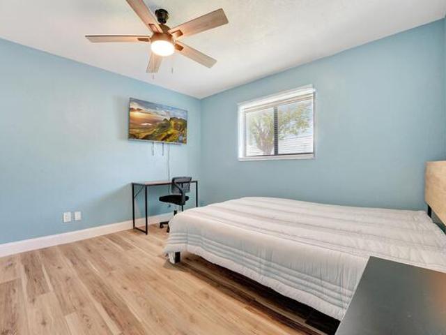 Hollywood House Centrally Located Rooms for Rent Near Dania Pointe—Prime Location, Act Fast!