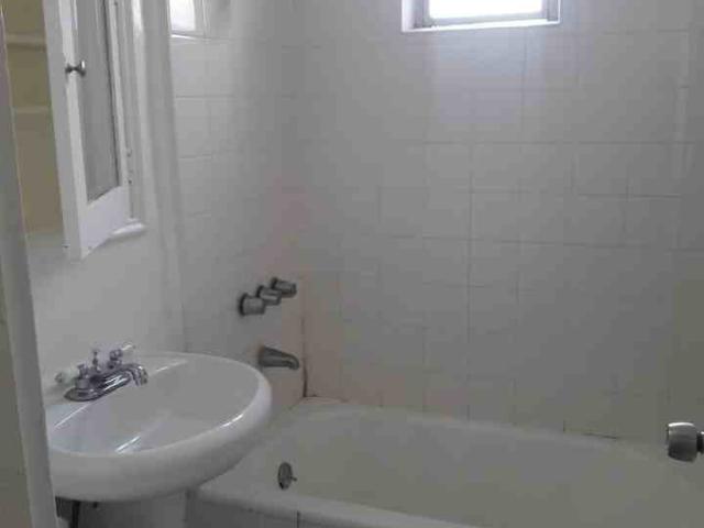 Hollywood Heritage Apts Studio Apartment for Rent at 6228 De Longpre Ave, Los Angeles, CA 90028 Central Hollywood