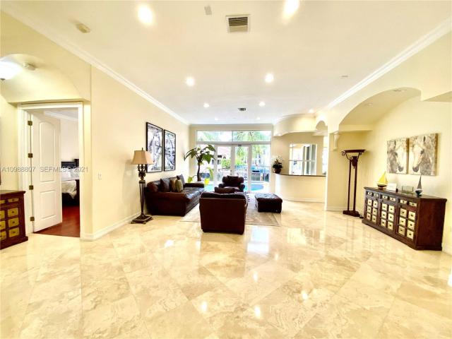 Hollywood Lakes, Hollywood, FL 33019 | MLS #A10988