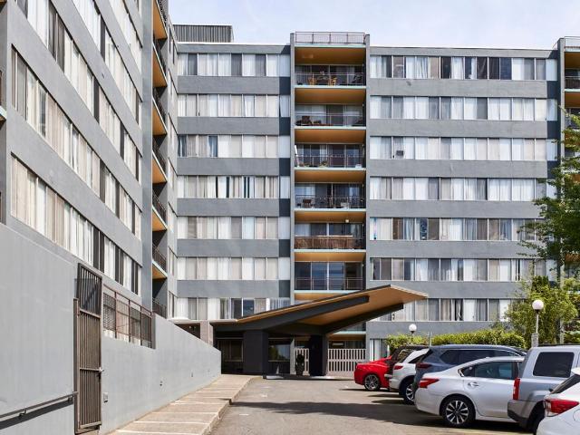 Hollywood Towne House 1 Bedroom Apartment for Rent at 4265 Ne Halsey St, Portland, OR 97213 Hollywood