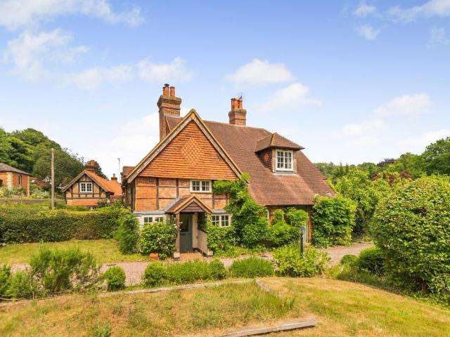 Holmbury St. Mary, Dorking, RH5 4 bed semi detached house to rent £3,250 pcm £750 pw