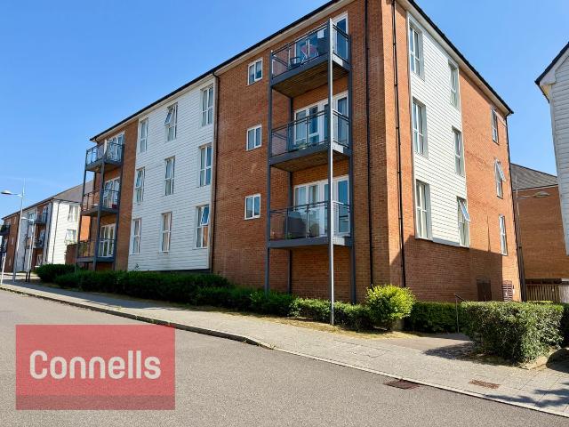 Holmbush Mews, Horsham RH12, 2 bed flat to rent, £1,750 pcm | PrimeLocation