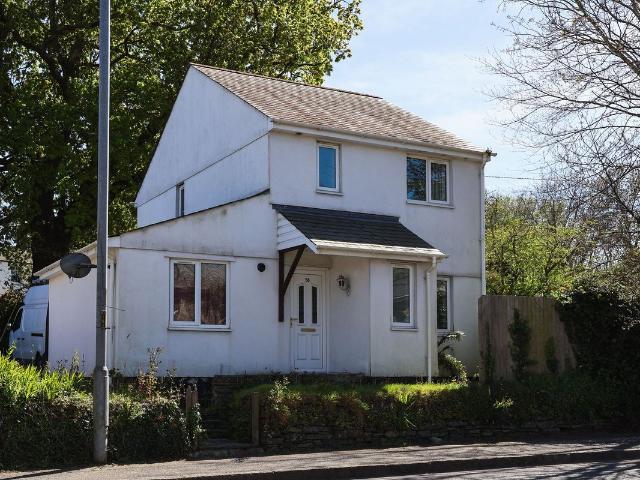 Holmbush Road, St. Austell PL25, 3 bed detached house to rent, £995 pcm | PrimeLocation