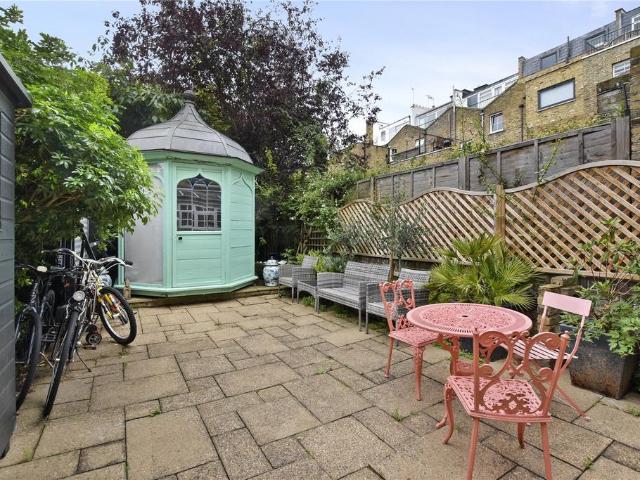 Holmead Road, London 5 bed terraced house to rent £8,200 pcm £1,892 pw