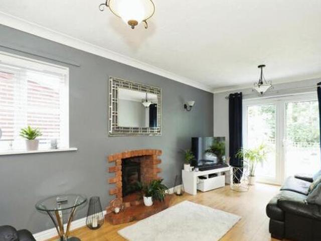 Holmesville Avenue, Congleton, 4 Bedroom Detached