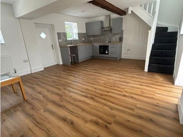 Holmes Chapel Road, Knutsford WA16, 2 bed terraced house to rent, £1,500 pcm | PrimeLocation