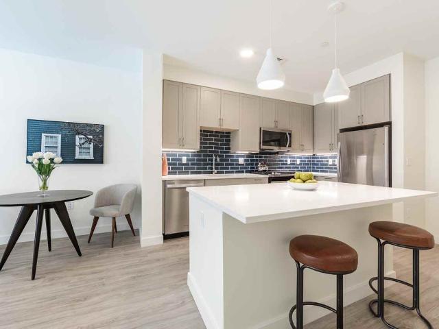 Holmes Beverly 1 Bedroom Apartment for Rent at 110 Rantoul St, Beverly, MA 01915