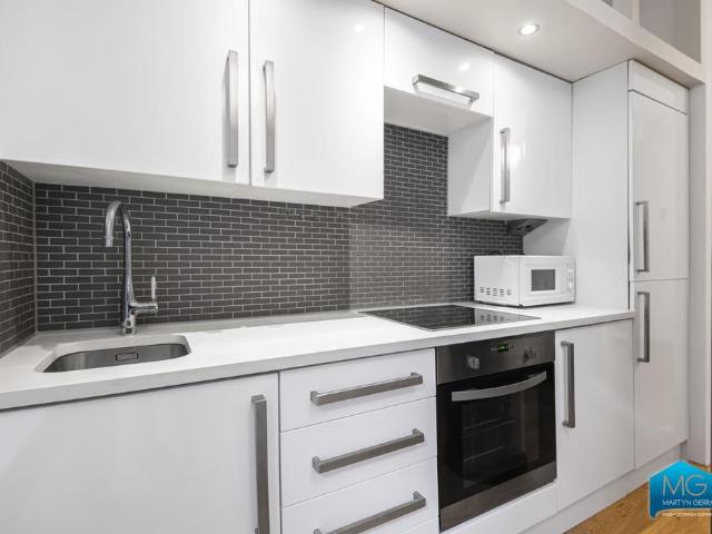 Holmes Road, Kentish Town, London, NW5 1 bed apartment to rent £1,950 pcm £450 pw