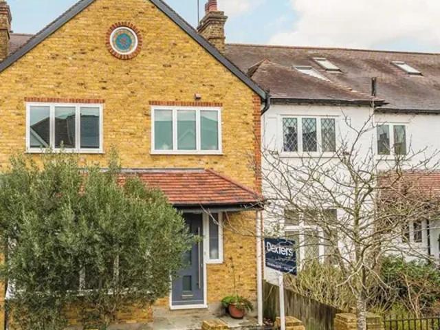 Holmes Road, London, TW1 4RQ, United Kingdom | 4 bed house for rent #167486399 | Rentberry