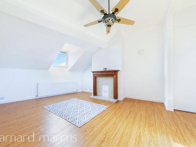 Holmesdale Road, Croydon CR0, 1 bed flat to rent, £1,300 pcm | PrimeLocation